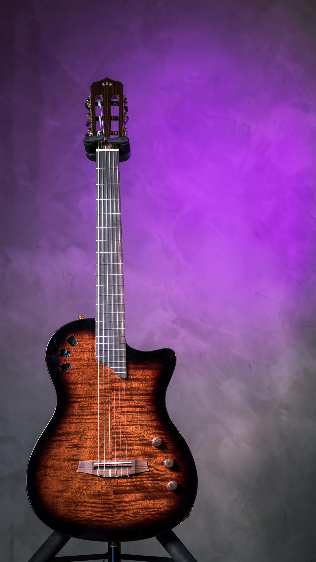Cordoba Stage Edge Burst W/B - Singular Guitar